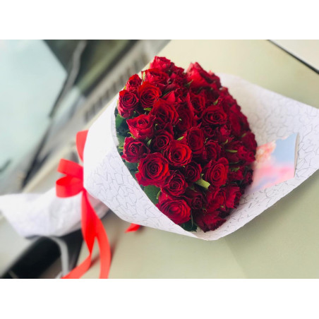 Compact posy of red roses Kampala